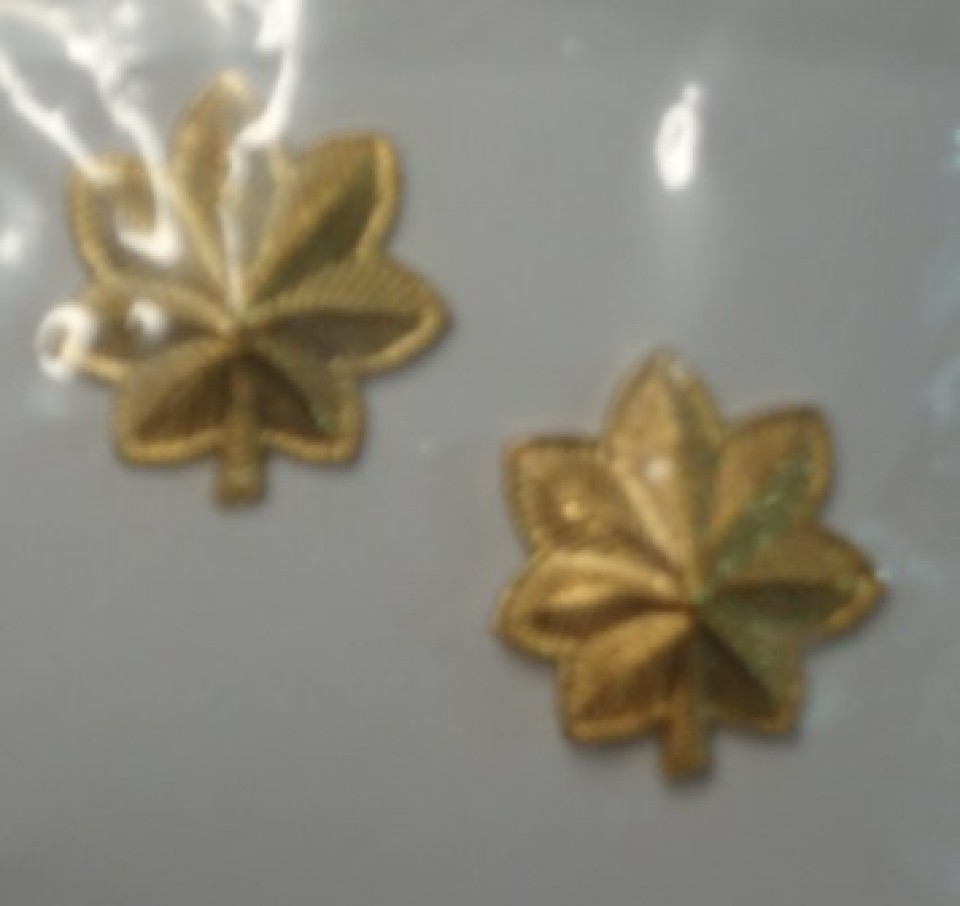 Major, Pin-On Bright